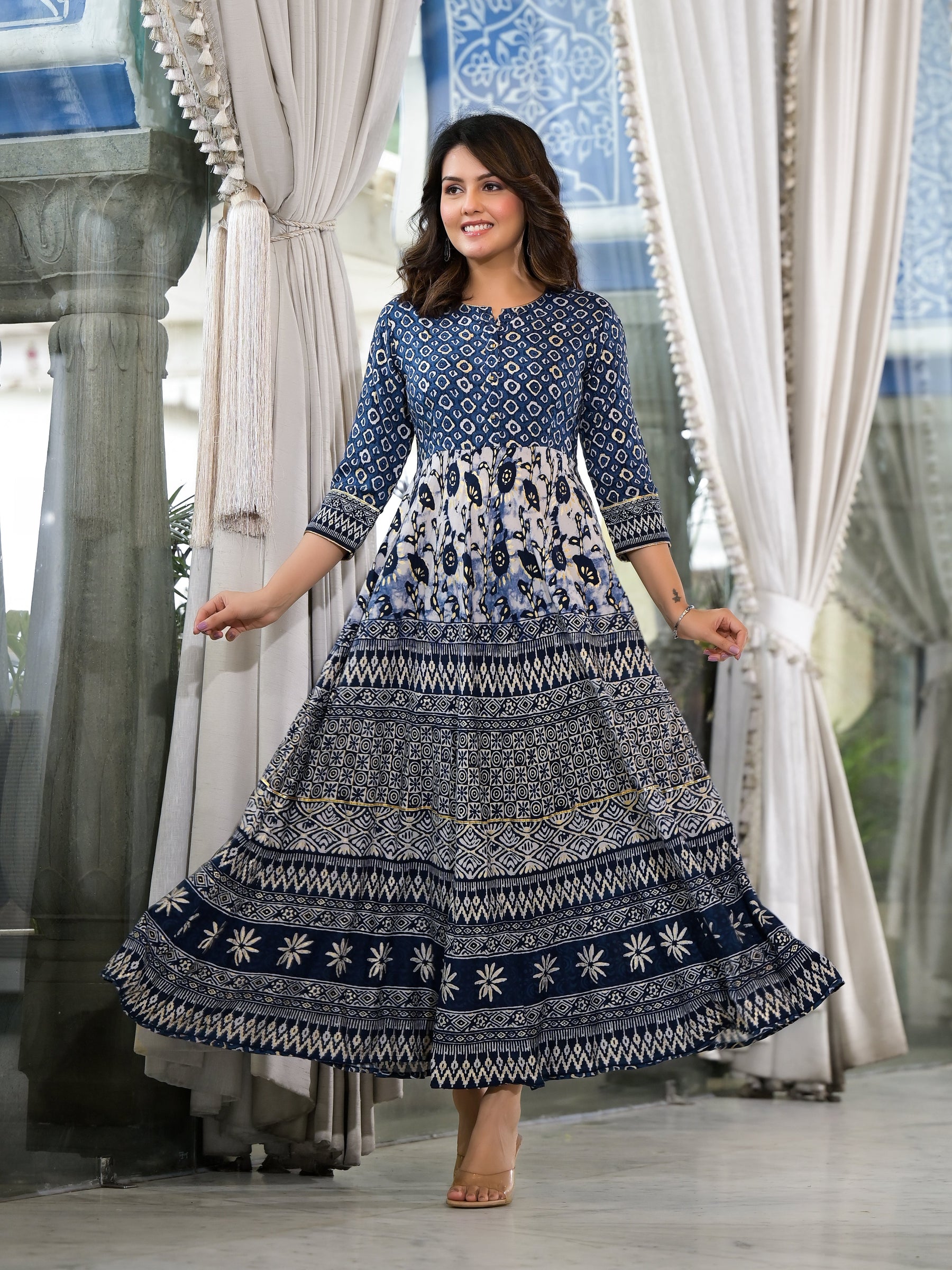 Buy Online Ethnic Designer Dresses For Women - Juniper Fashion